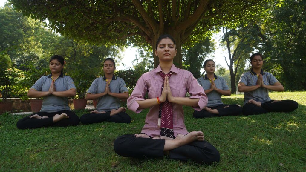 Home - Sunbeam Women’s College, Varuna.